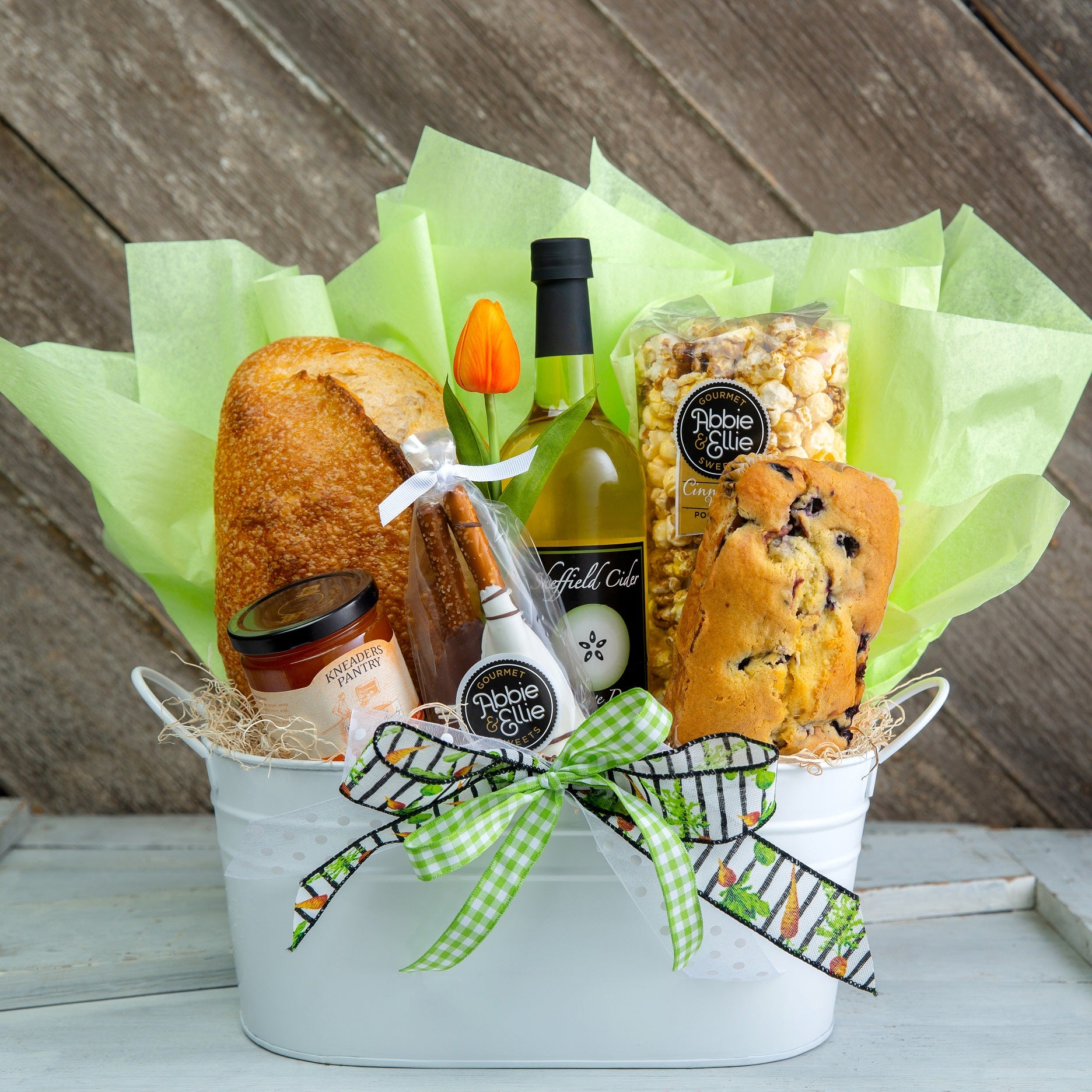 GIFT BASKETS – Kneaders Bakery & Cafe